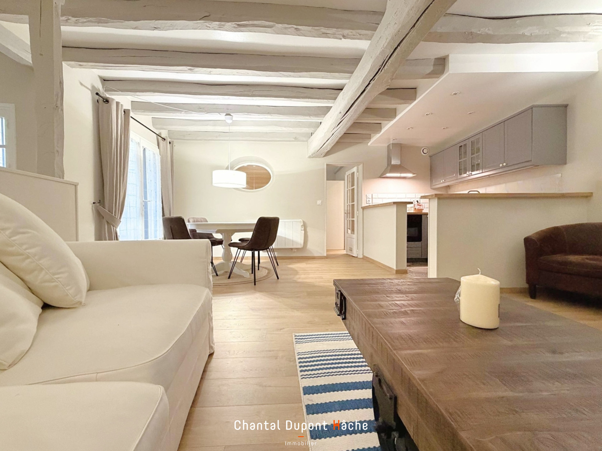 Vente CHARTRES COEUR DE VILLE - Appartement rénové en rez-de-chaussée d ...